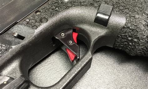 Basics Of Marksmanship ⋆ A Girl And A Gun