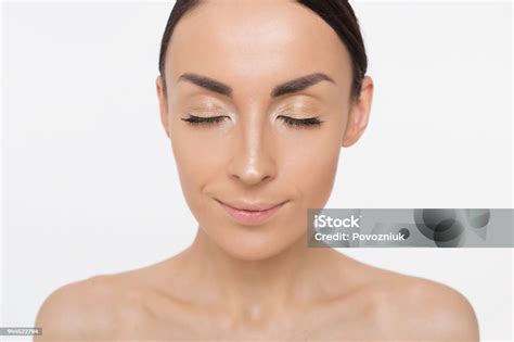 아름 다운 여자의 초상화입니다 아름다움과 스파입니다 피부 관리의 개념 건강관리와 의술에 대한 스톡 사진 및 기타 이미지 건강