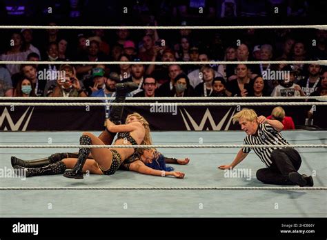 Tampa Florida Usa 26th Dec 2021 Sasha Banks Vs Charlotte Flair