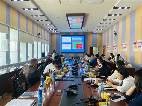 Хорт хавдрын тусламж үйлчилгээг орон нутагт хөгжүүлэх зөвлөгөөн болов