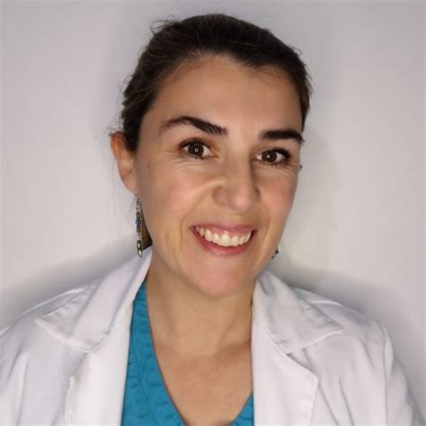 Dra Alejandra Valdivia Acosta Opiniones Pediatra Nutriólogo Colina