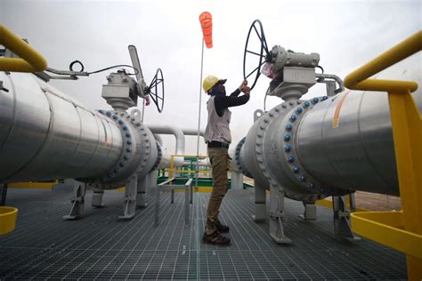 El petróleo de Texas abre con una bajada del 1 56 hasta 90 21 dólares