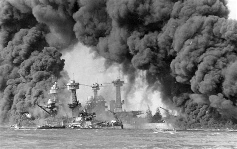 惨烈1941老照片：日本偷袭美国珍珠港 知乎
