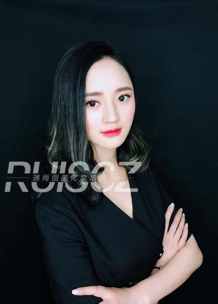 畢業面試兩不誤，職場妝容了解一下？ 每日頭條
