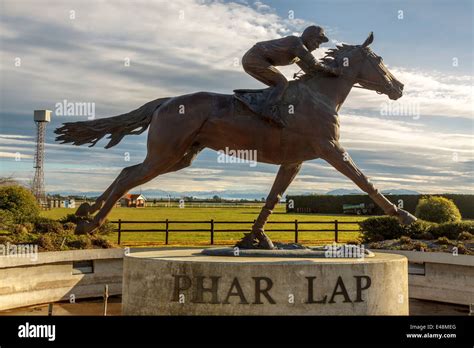 Phar Lap Statue At Phar Lap Race Course In Timaru South Canterbury New