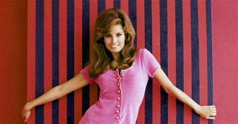 Linkedin Guan Seng Khoo Phd 페이지 Raquel Welch Actress And 60s Sex
