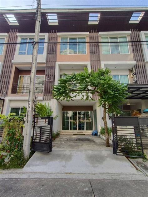 ขายทาวน์โฮม 3 ชั้น เนื้อที่ 16 ตร วา หมู่บ้านธนาพัฒน์เฮ้าส์กรีนโซน ซอย