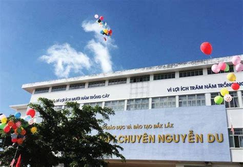 Vụ Lộ Clip Nhạy Cảm Của 2 Học Sinh Trong Nhà Vệ Sinh Trường Chuyên ở