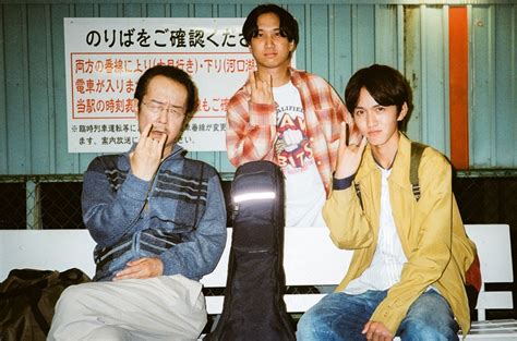マカロニえんぴつ、結成10周年記念ショートムービー『あこがれ』の映像とポスタービジュアル公開 画像一覧（36） The First