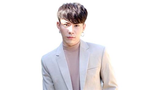 บันเทิง ‘เอม วิทวัสเตรียมแซ่บ ชวนแฟนๆ เม้าท์ไฟแลบบนหน้าจอเดียวกัน