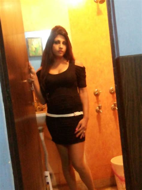 Hot Indian Shemale In Delhi Indian Transsexual Escort In New Delhi