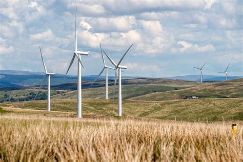 Britain Likely To Generate More Electricity From Wind Solar And Hydro