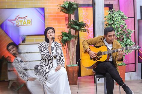 Ade Govinda Kolaborasi Dengan Penyanyi Malaysia Ernie Zakri Rilis Lagu