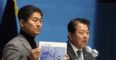북한 무인기 비행금지구역 침범 관련 기자회견