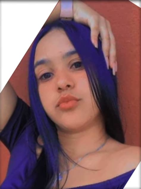 Corpse Of Young Woman Dumped By Highway • Gorecenter