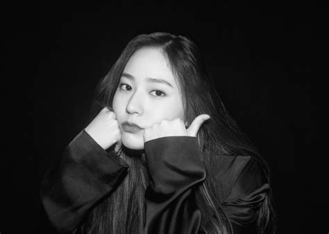 Magazine Clarifies That Fxs Krystal Never Said That She Isnt