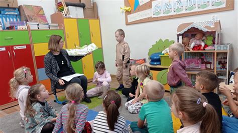 Międzynarodowy Dzień bez Przemocy Szkoła Podstawowa nr 3 w Luboniu