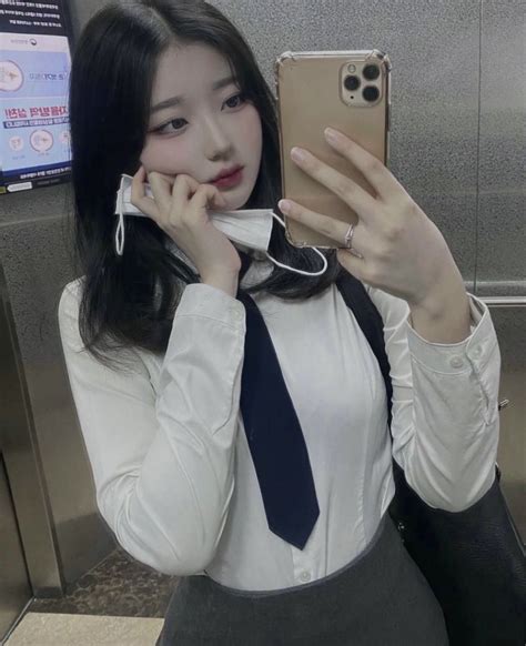 내 저장에 있는 핀 2024 예쁜 여자 얼굴 섹시한 의상 패션
