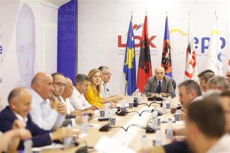 LDK dhe kandidatët e saj për deputetë Albinfo
