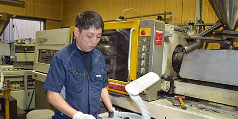 有限会社トミヤ化工熱硬化性樹脂プラスチックの射出成形群馬県みどり市