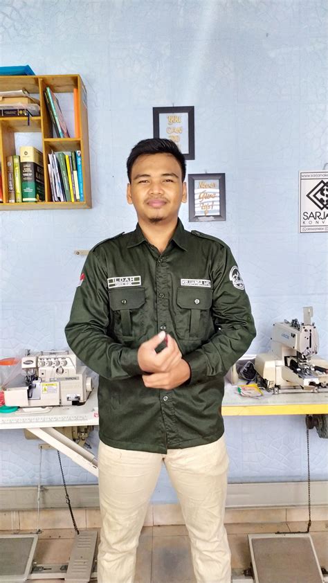 Warna Baju Pdh Yang Bagus Populer Dipakai