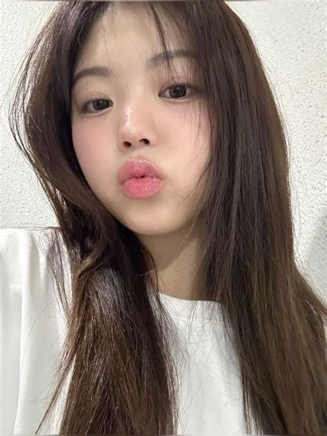 Pin De Rosia En › ୫ Classy ፡ 🎐