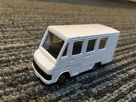 Tomica No 93 トヨタ クイックデリバリーバン くだもの配送車 のパーツレビュー その他cune Masaki みんカラ