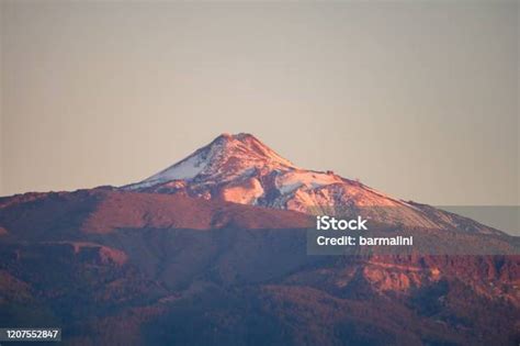 테네리페 섬 카나리아 스페인에 화산 테이데 산의 상단에보기 0명에 대한 스톡 사진 및 기타 이미지 0명 겨울 경관 Istock