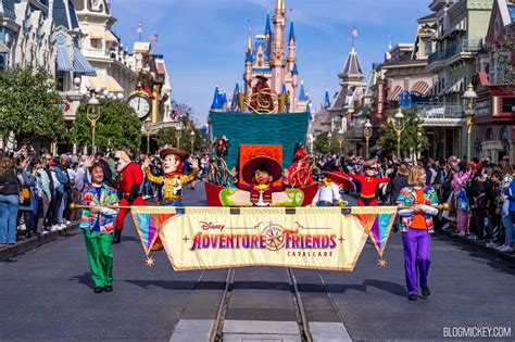 Photos Disney Adventure Friends Cavalcade Moves To Morning