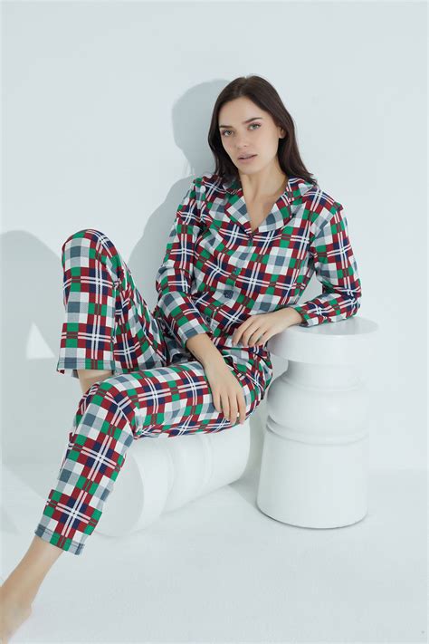 Strawberry Cotton Buttoned Pajama Set Trendyol