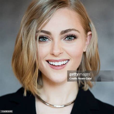 Annasophia Robb February 19 2016 Photos And Premium High Res Pictures Getty Images