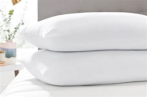 Amazon Shoppers Getting Best Nights Sleep In Years With £8 Pillow