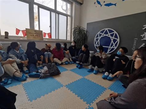 职业生涯引领，规划美好愿景——人力党支部开展新学期首次人力“享”说系列沙龙相关专业活动