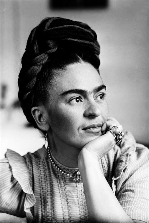 Otras Miradas Frida Kahlo