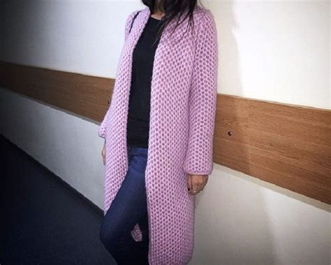 Как связать красивый кардиган спицами для женщин схемы и описание вязания новых модных