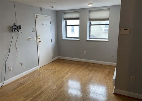 379 Meridian St 302 East Boston Ma 02128 Redfin