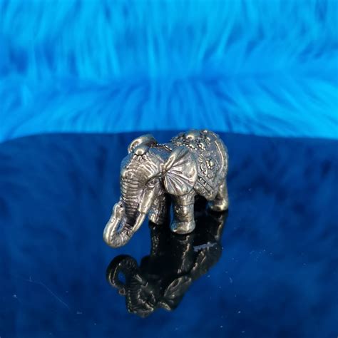 Jual Miniatur Gajah Simbol Kokoh Dan Kemakmuran Miniatur Aksesoris Shopee Indonesia