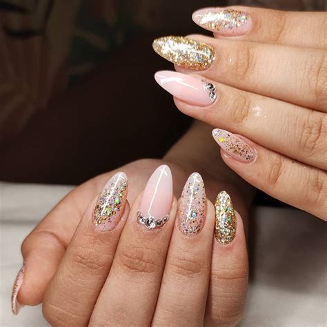 Glitter Wedding Nails