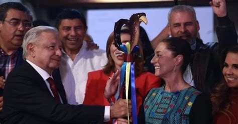 Amlo Entregó Bastón De Mando A Claudia Sheinbaum La Coordinadora Dio