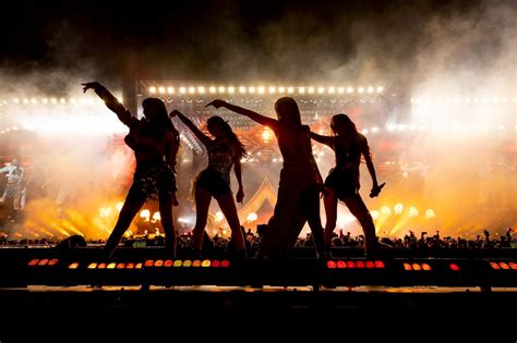 Blackpink Coachella Performance Revealing Outfits Hot Celebs Home