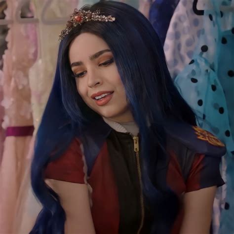 Sofia Carson Evie Descendants Sofia Carson Descendants Wicked World