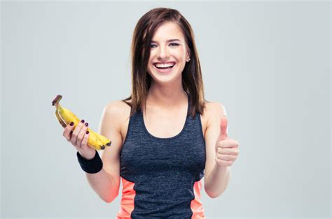 7 მიზეზი რატომ უნდა მიირთვათ უფრო მეტი ბანანი