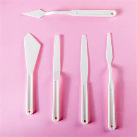 Mont Marte Plastic Palette Knife Set Discovery 5pc Artwhaleph