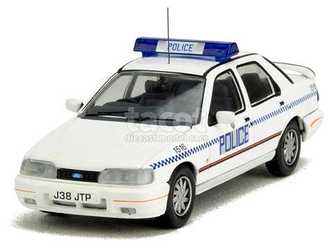 Ford Sierra Sapphire GLX Police Modèle Presse 1 43 Autos