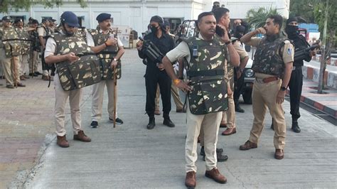 आंध्र प्रदेश कुरनूल में हनुमान जयंती के जुलूस पर पथराव में 15 जख्मी