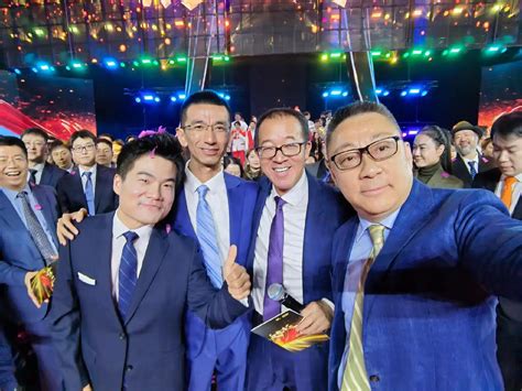 突发！东方甄选孙东旭“裸辞”，持股市值4亿财富号东方财富网
