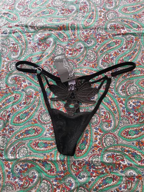 Tanga Chica De Segunda Mano Por 3 Eur En Lametlla Del Vallès En Wallapop