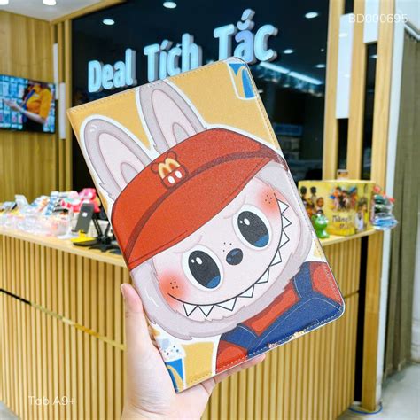 bao da tab a9 labubu nón đỏ
