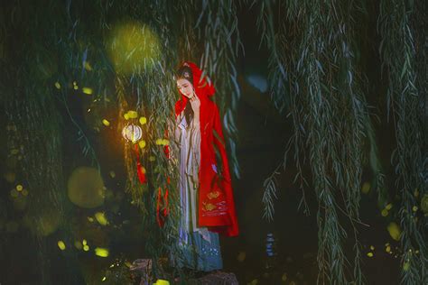 提灯少女古装女子摄影 古装摄影 中国古风图片大全 古风家
