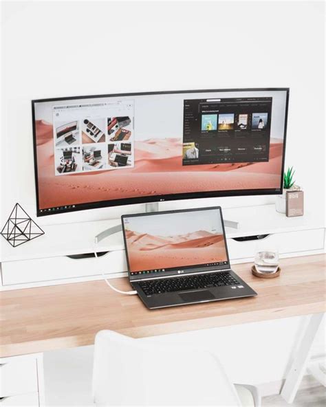Super Awesome Workspaces And Setups 11 Graphic Design Inspiration Imac